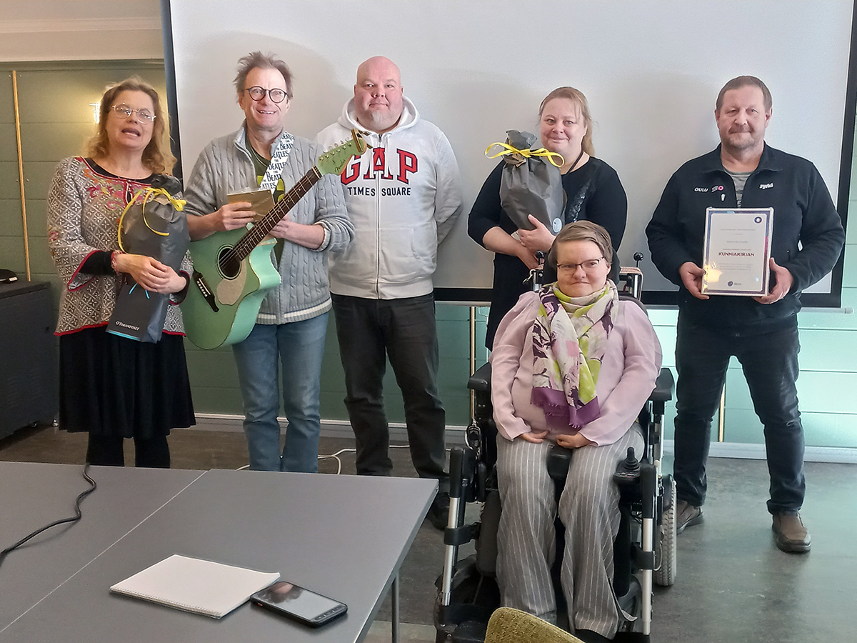 Liikkuva Laulureppu on vuoden 2021 vammaisystävällinen toimija | Oulun ...